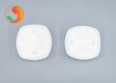 Cina Coppette assorbilatte usa e getta antibatteriche impermeabili con retro adesivo in vendita