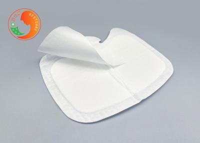 Cina Bavaglini assorbenti e a prova di perdite per la bava, bavaglini bianchi con design leggero in vendita