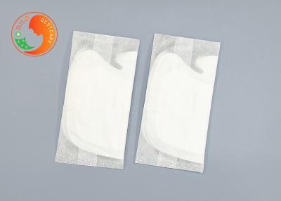 Cina Bavaglini assorbenti e a prova di perdite per la bava, bavaglini bianchi con design leggero in vendita
