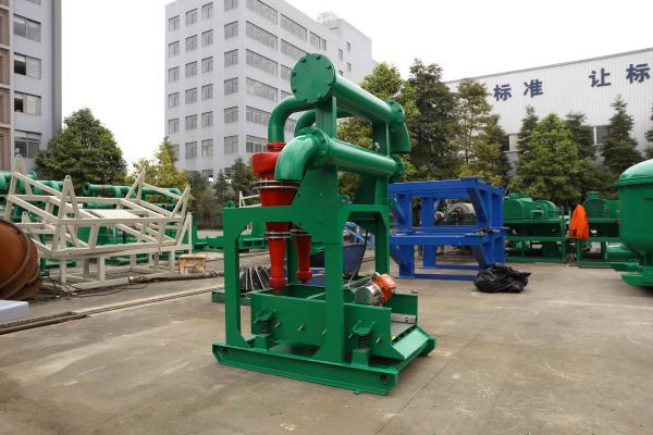 Quality Drilling Fluids Desander Machine 0.4kW Desander Centrifugal Water Pump 2215mm for sale