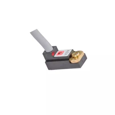 China IP67 Cylinder Induction Sensor 5V DC Magnetic Switch Induction Proximity for CNC Machine Tool Automation Equipment ZPSC01L for sale