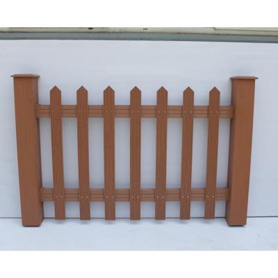 China Sustainable Garden WPC Composite Fencing Easily Assembled Customizable for sale