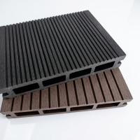 China Waterproof Wood Grain 140x23mm Solid Composite Decking Board Poolside Deck for sale