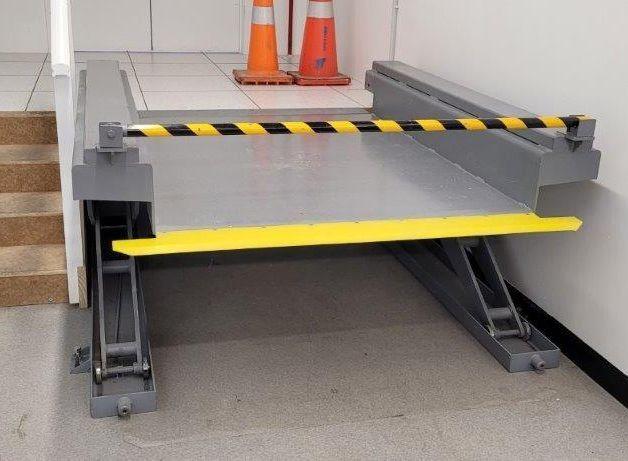 Low Profile Lift Table Electric Hydraulic Scissor Lift Table for Warehouse