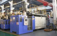 China Automatic Extrusion Blow Molding Machine 200L HDPE Plastic Drum 250L Max Volume 770kN Clamping Force for sale