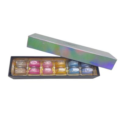Modernes Design 12-teilige Macaron-Verpackung Hochwertige Papierbox mit Kunststoffinnenseite