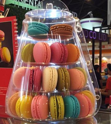 중국 OEM 마카론 포장 상자 고급 프랑스 디저트 상자 6 곡물 투명한 드로이 상자 판매용