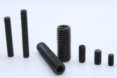 China DIN Standard M2 M3 M4 M6 M8 M10 parafuso de conjunto de aço com acabamento de óxido negro e tomada hexagonal à venda