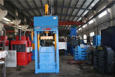 China Resíduos de plástico em flocos Compressor de compressão hidráulico à venda