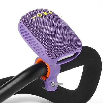 China Clip Portable Bluetooth Speaker 5W Multiple Bluetooth Speakers For Hiking Cycling for sale