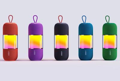 China Outdoor Portable Bluetooth Speakers Stereo Sound Bluetooth Speaker 5.3 With 2000mAh Battery for sale
