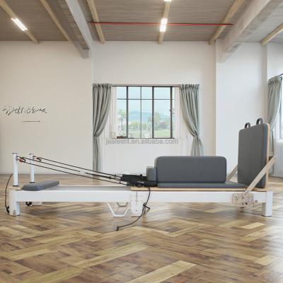 China High End Folding Aluminium Pilates Reformer For Gym Studio Training for sale