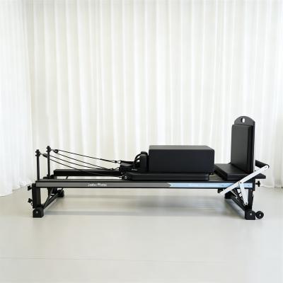 China Custom Logo Aluminum Reformer Portable Multifunction Bodybuilding Pilates Equipment for sale