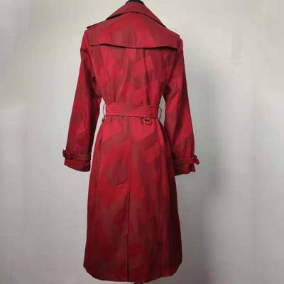 China Jacquardwebstuhl-Damen-Mode-Abnutzung, Rote/Grün doppelte Breasted-Jacke zu verkaufen