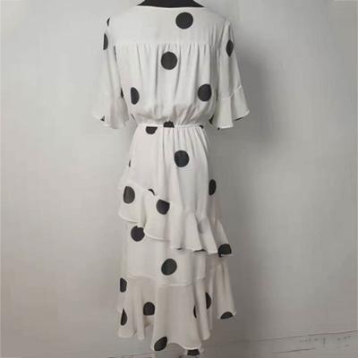 Cina Collo a V inferiore irregolare del vestito da Bodycon della manica delle donne breve per estate in vendita