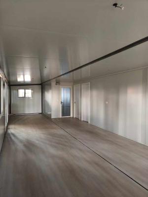 China Customizable Expandable Double Wing Container House with Grade 8 Earthquake Resistance and Natural Ventilation Systems for sale