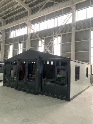 China Foldable 20ft Container with Wet-Dry Separation Bathroom, Thermal and Sound Insulation, and Customizable Terrace for sale