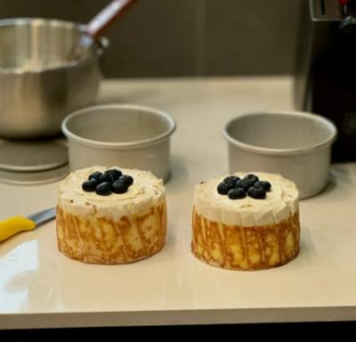 China Anti Stick 90x60mm Cake Holder Paper Heat Resistant for sale