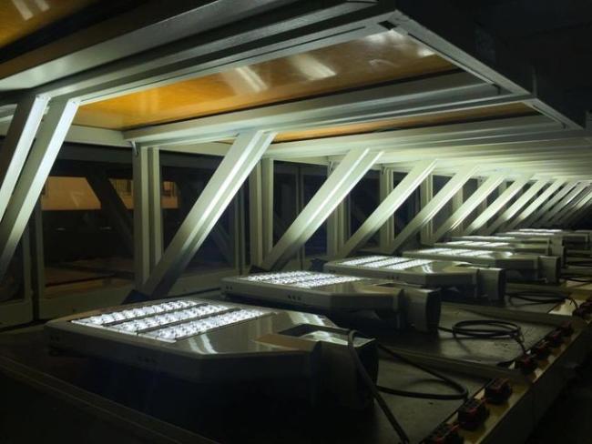 L'iluminazione pubblica modulare della strada principale dell'iluminazione pubblica di IP66 200w LED ha condotto la sostituzione 70-400 del watt attuale apparecchi d'illuminazione MH/di HPS