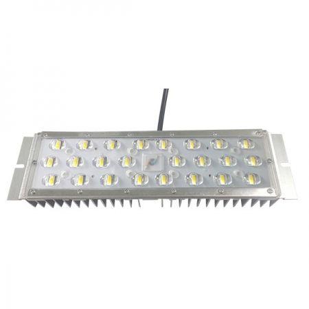 L'iluminazione pubblica modulare della strada principale dell'iluminazione pubblica di IP66 200w LED ha condotto la sostituzione 70-400 del watt attuale apparecchi d'illuminazione MH/di HPS