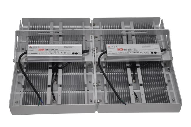 CRI 80のクリー族の穂軸LEDは防眩レンズ9との11Watts暖かく白い3000Kをつける