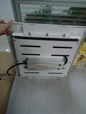 Cina Il baldacchino del modulo LED di AC100-240V accende 150W per il parcheggio della stazione di servizio che accende 5000K IP65 in vendita