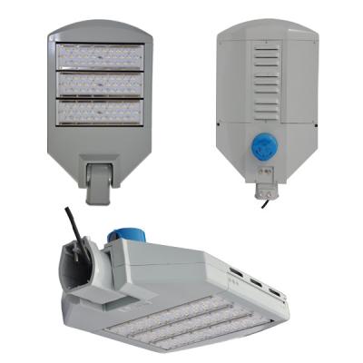 中国 2700 - 6500K LEDの道ランプの日光のよい熱放散はセンサーを検出します 販売のため
