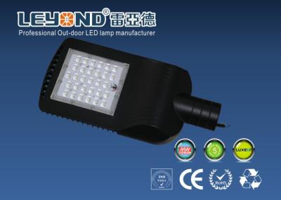 Cina luminosità principale UGR basso dei chip 120-170lm/w ik10 ip66 dell'iluminazione pubblica 30-180w Lumileds Luxeon alta nessun decadimento della scarsa visibilità della luce intermittente in vendita