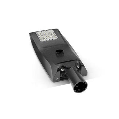 Cina Mono iluminazione pubblica solare cristallina tutta del LED in un tipo angolo d'apertura di grado di 30w 40w 50w 150X70 in vendita