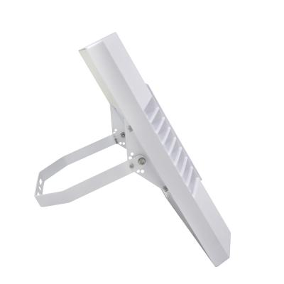 Cina Il baldacchino della stazione di servizio LED accende 165lm/w 100w 150w IP66 IK10 una lente ottica da 85 gradi in vendita