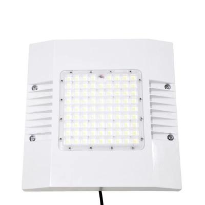 Cina Il baldacchino della stazione di servizio LED accende 165lm/w 100w 150w IP66 IK10 una lente ottica da 85 gradi in vendita