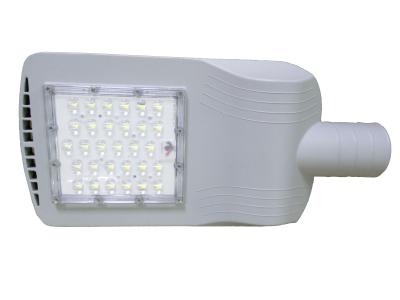Cina il risparmio energetico bianco puro di 60pcs SMD ha condotto la lampada di via con l'alimentazione elettrica di Meanwell HLG in vendita