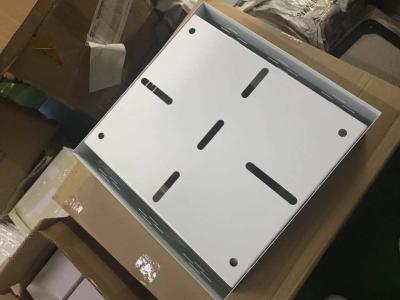 Cina 100/150/200w di superficie delle luci principale baldacchino IP66 IK10 montato per illuminazione della stazione di servizio in vendita