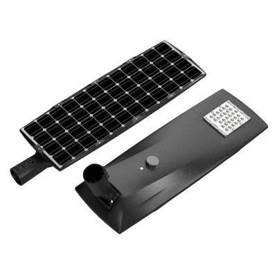 Cina iluminazione pubblica solare intelligente tutta di controllo LED di 20W 30W MTTP in un alloggio di alluminio della pressofusione con il sensore di moto in vendita