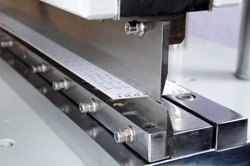CWVC-2L um separador do PWB do v-corte, máquina depaneling do PWB, PWB Depanelizer, PWB que corta machine.jpg