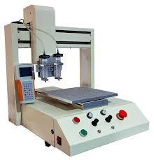 Cina I dispenser automatizzati di area di lavoro doppia con personalizzano la Tabella di funzionamento in vendita