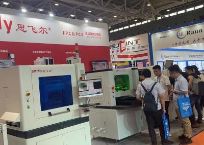 中国 オンライン / オフライン PCB デパネライザー 400mmX300mm FR4 / FPC のための大きな切断領域 販売のため