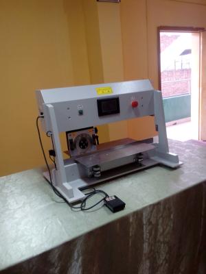 China Máquina do PWB Depaneling com precisão de controle CWV-1A do programa do LCD à venda