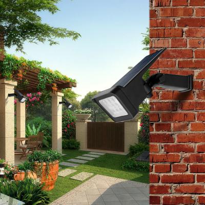 Cina 5000K Temperatura del colore Luci a punta di pilastro solare per il perfetto design del giardino all'aperto in vendita