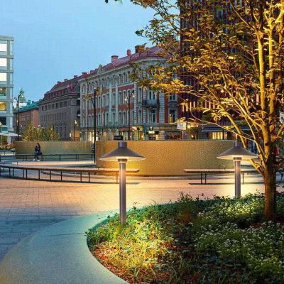 China Outdoor Garden Low Voltage Landscape Light Lawn Path Lighting with Solar Power Supply for sale
