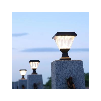 China Buiten waterdicht IP65 Post verlichting Tuin Spike Led Gate Zonnepilaar licht met ABS Te koop