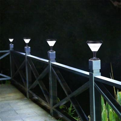 Cina Alta efficienza luminosa luce solare a LED per la decorazione del giardino impermeabile e luminoso in vendita