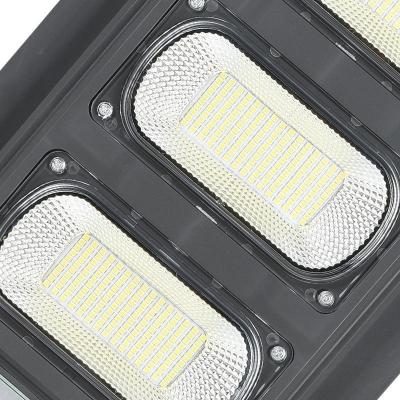 China Lâmpadas de rua solares de 50-300W de alta potência de indução de luz para iluminação de estradas e jardins à venda