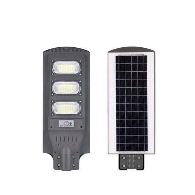 China Lâmpadas de rua solares de 50-300W de alta potência de indução de luz para iluminação de estradas e jardins à venda