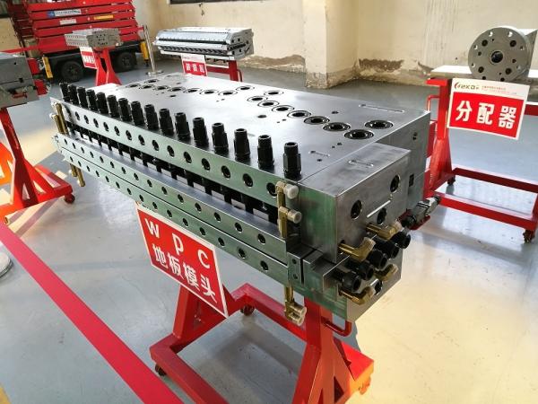 Quality 1000mm Wide P20 Single Channel Mould for Customizable Furniture Board Production for sale