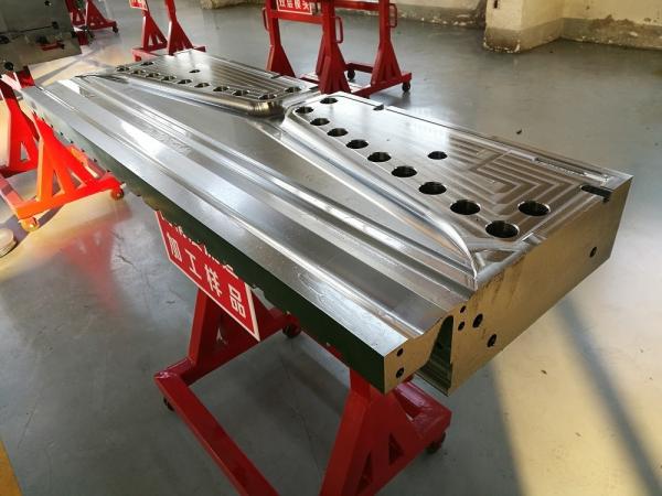 Quality 1000mm Wide P20 Single Channel Mould for Customizable Furniture Board Production for sale