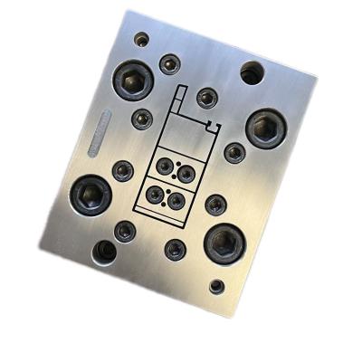 China 3Cr17 Moldes de perfis de janela de extrusão de PVC para máquinas de fabricação de portas e janelas de UPVC à venda