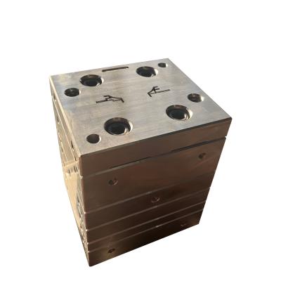 China Customizable UPVC Doors and Windows Making Machine with PVC Window Profile Moulds for sale
