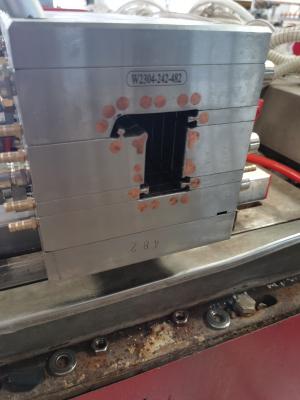 Cina Precisione PVC WPC Concreto finestra e porta Profilo di estrussione Stampo progettato in AutoCAD in vendita