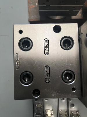 Cina Modello di strumento per la stampatura di stampi di vetro per vetro UPVC di serie 60 per dimensioni personalizzate in vendita